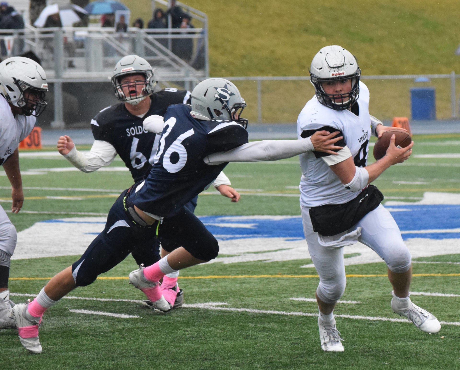SoHi captures 7th straight football state crown | Peninsula Clarion