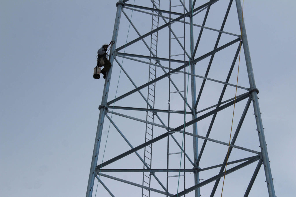 Internet tower construction complete | Peninsula Clarion