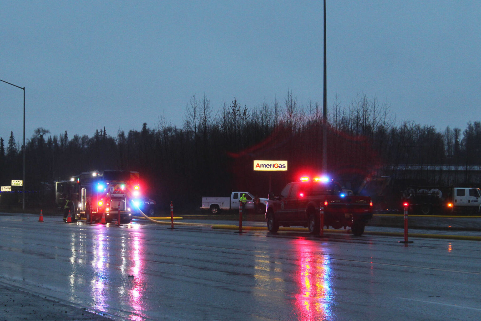 Structure along Kenai Spur catches fire | Peninsula Clarion