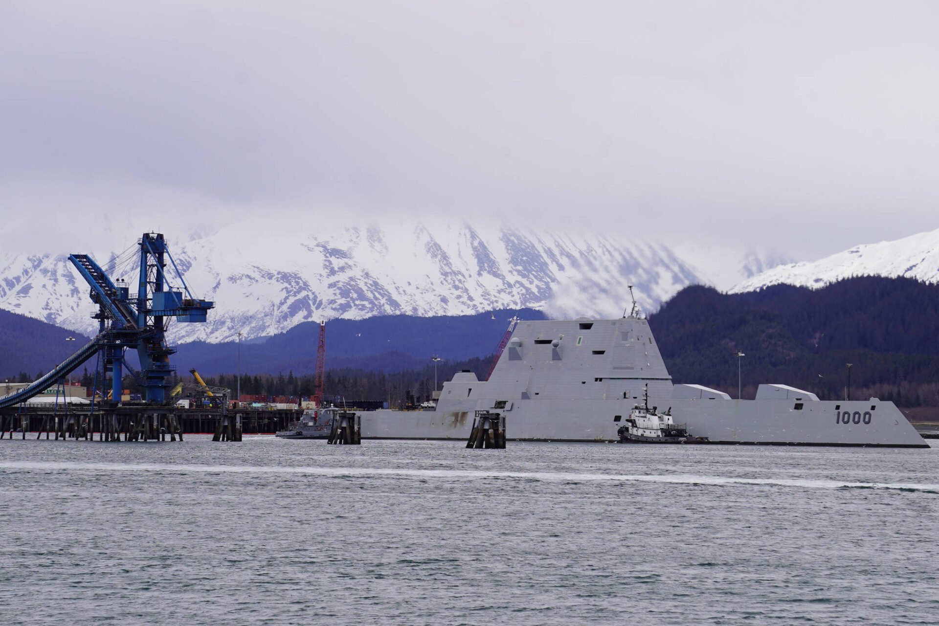 USS Zumwalt docks in Seward on way to exercises | Peninsula Clarion