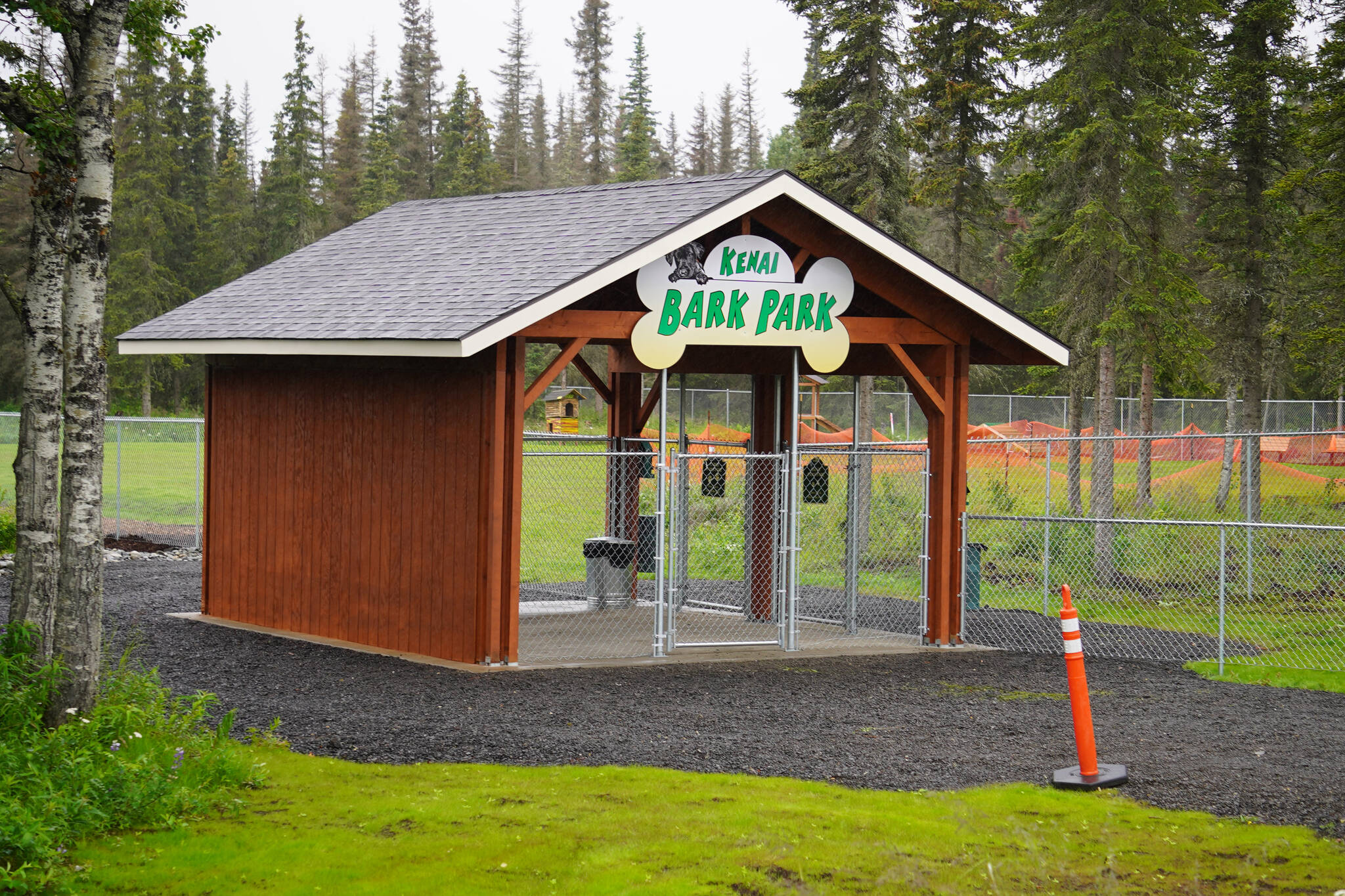 Kenai Bark Park welcomes 1st pawed patrons | Peninsula Clarion