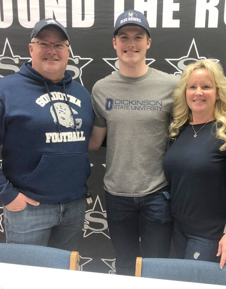 SoHi’s Dahlgren signs to play football at Dickinson State | Peninsula ...