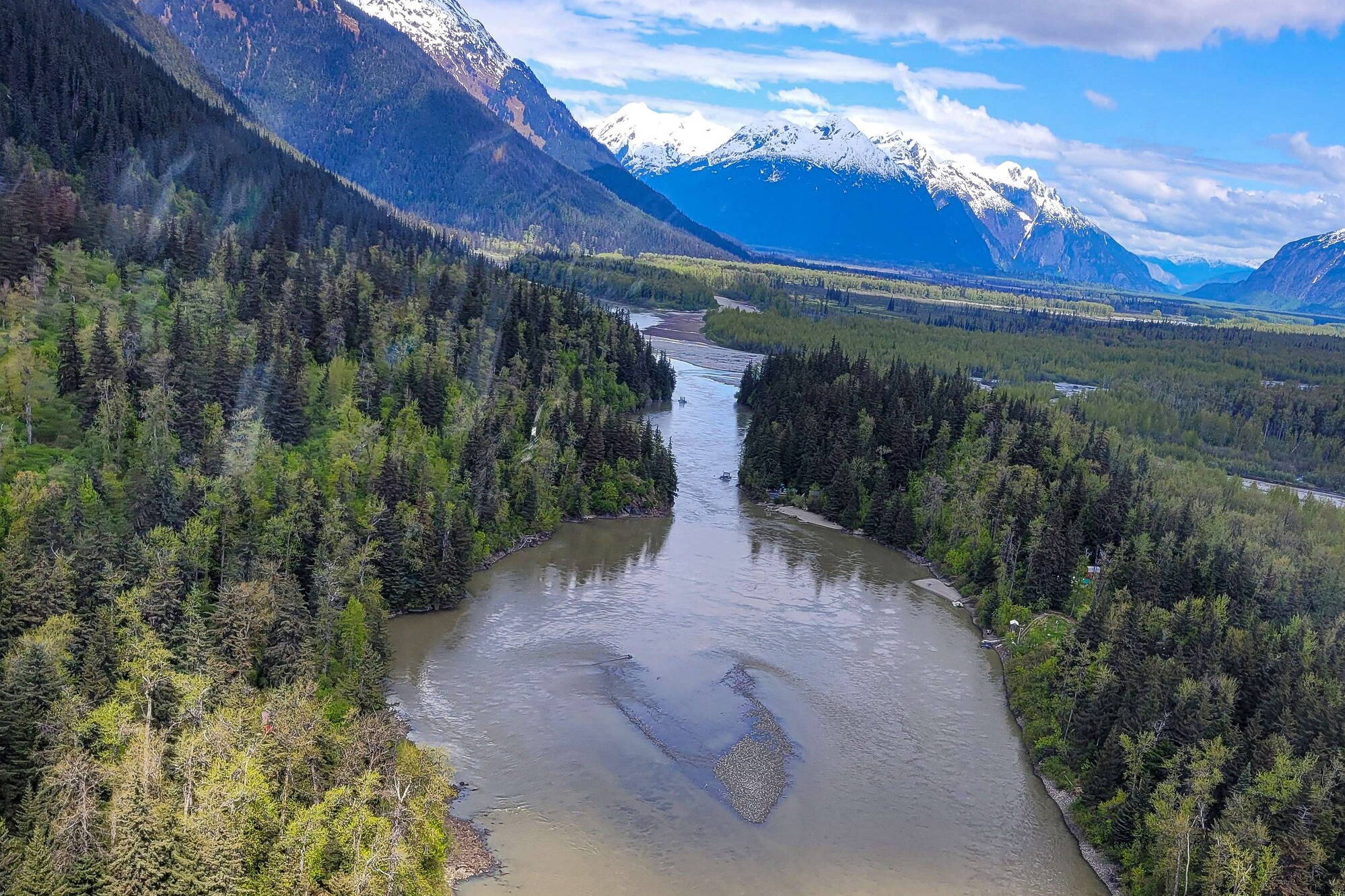 Border Patrol, state troopers take patrol flight over Taku River ...